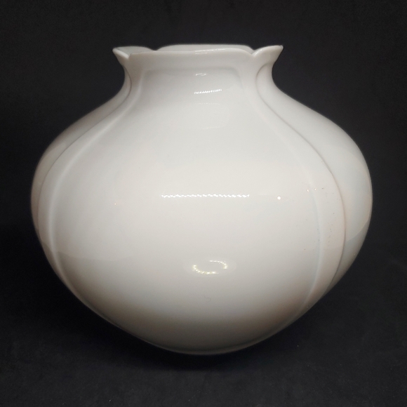 Forstenberg | Accents | Vintage Forstenberg White Porcelain Vase W ...